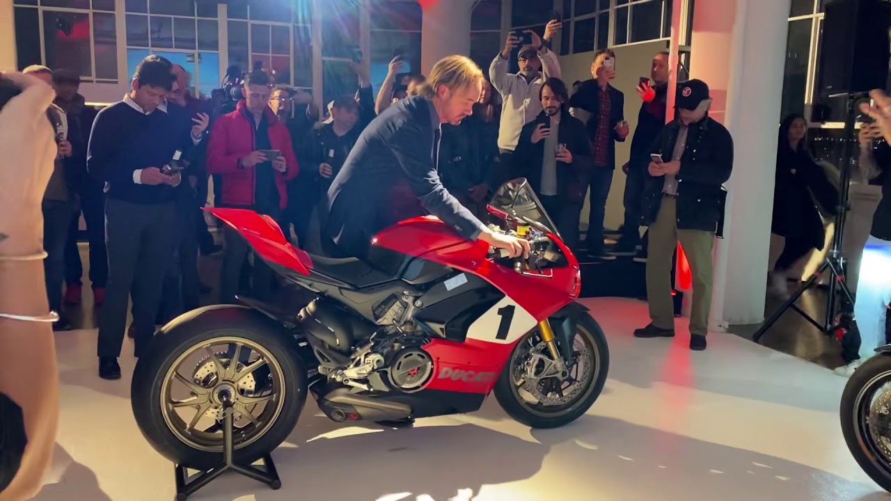 Jason Chinnock and the Carlin Dunne Foundation starts a Carl Fogarty V4 ...