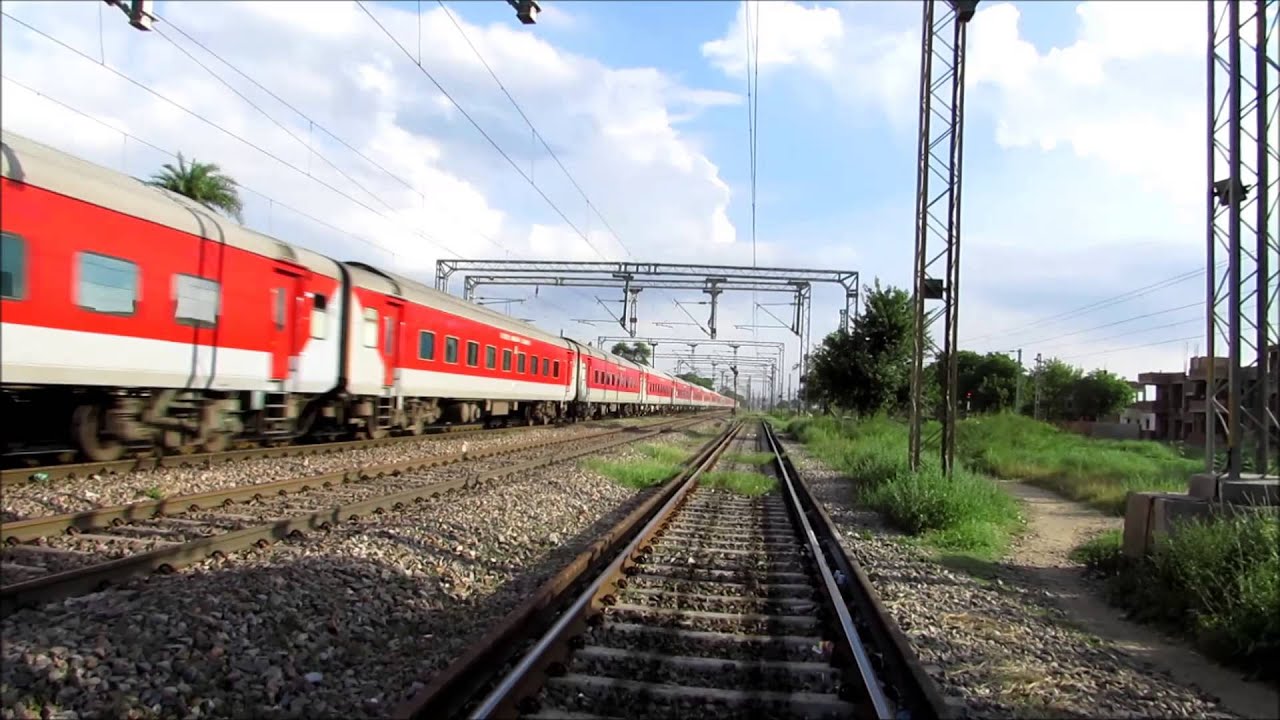 Super Shining Chennai Rajdhani Express With LGD WAP7 30299 Smacks Past ...