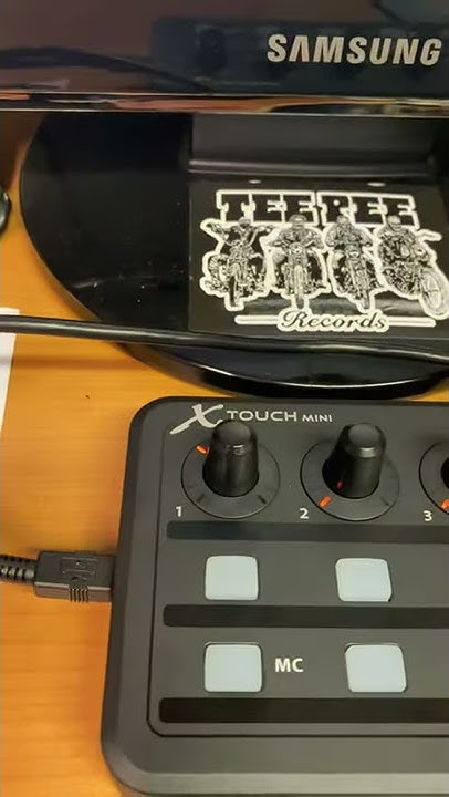 Behringer XTouch Mini Reaper Relearn Faderbox Smart Knobs Midi Feedback - YouTube