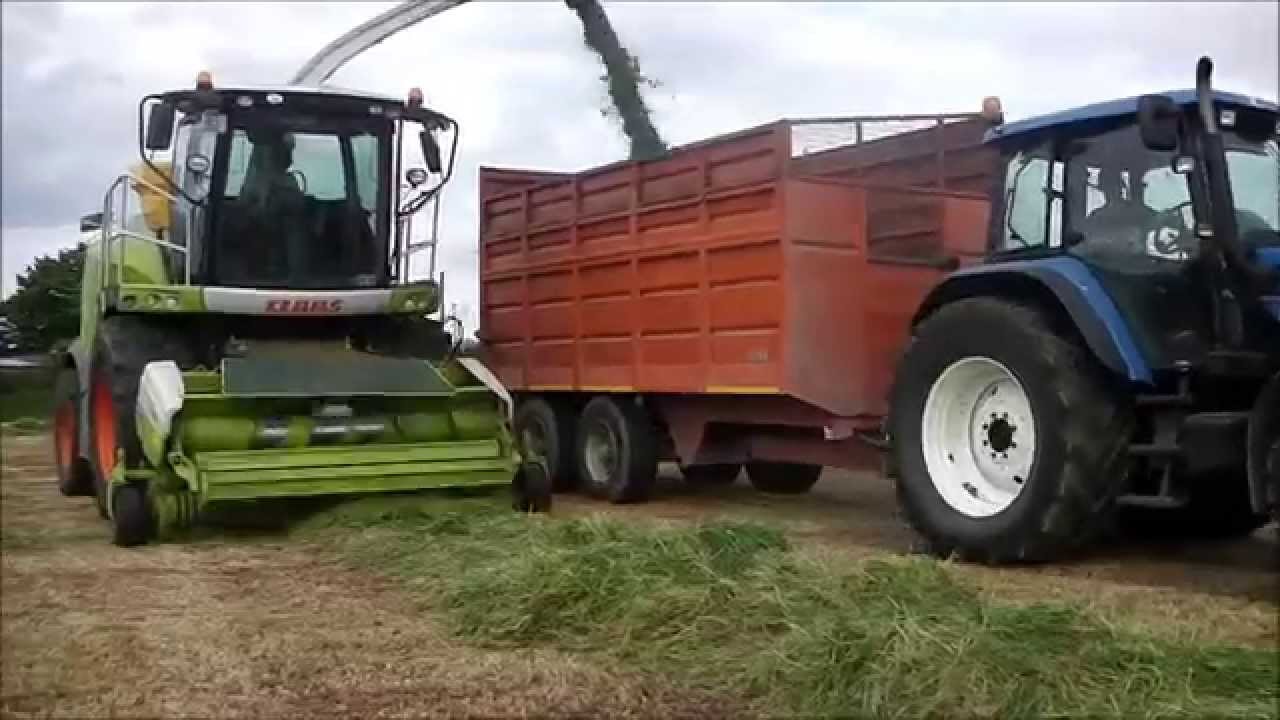 Claas 960 Harvesting Silage With Claas, John Deere & New Holland - YouTube
