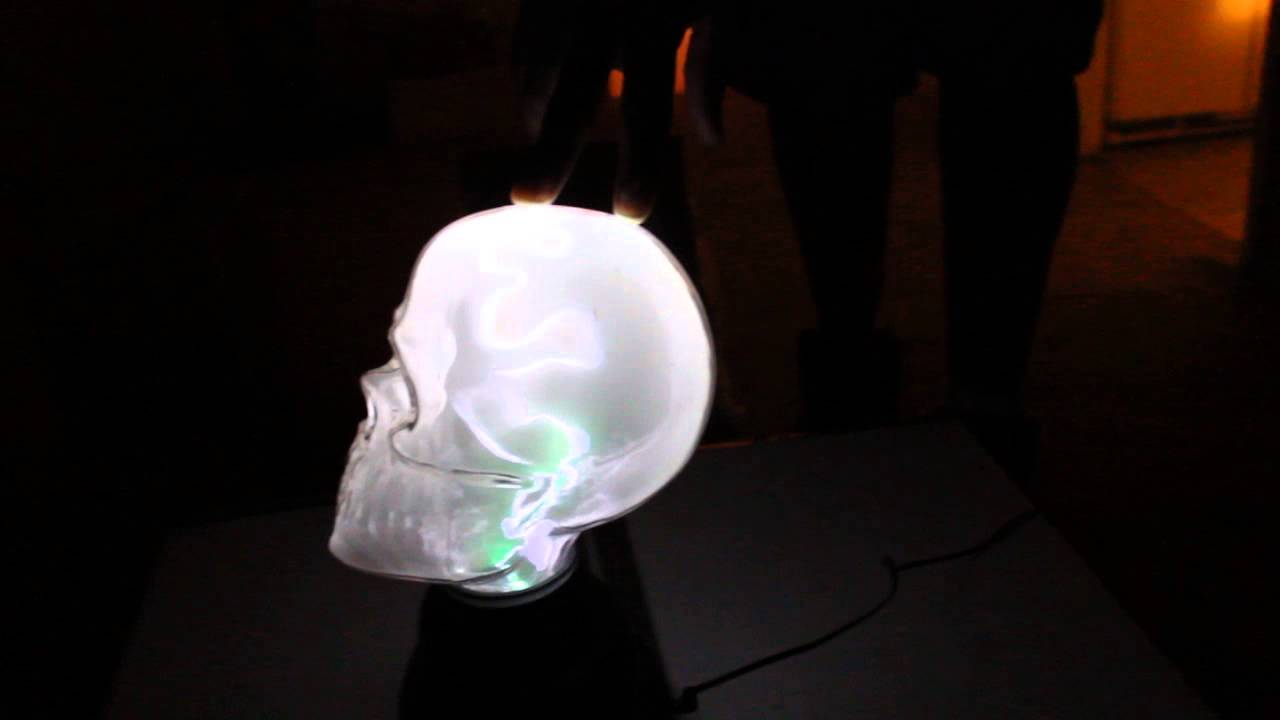 Skull Plasma Lamp - YouTube