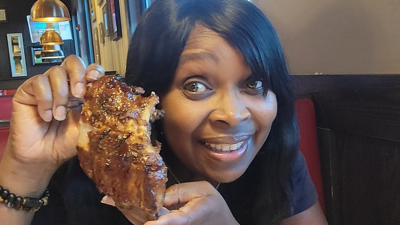Jack Daniels whiskey glazed ribs 🤤 - YouTube