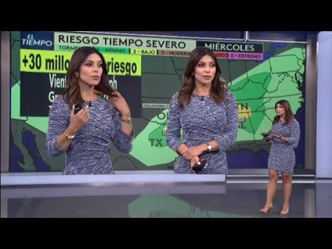 Jessica Delgado 🔥 Beautiful Weather Lady - YouTube