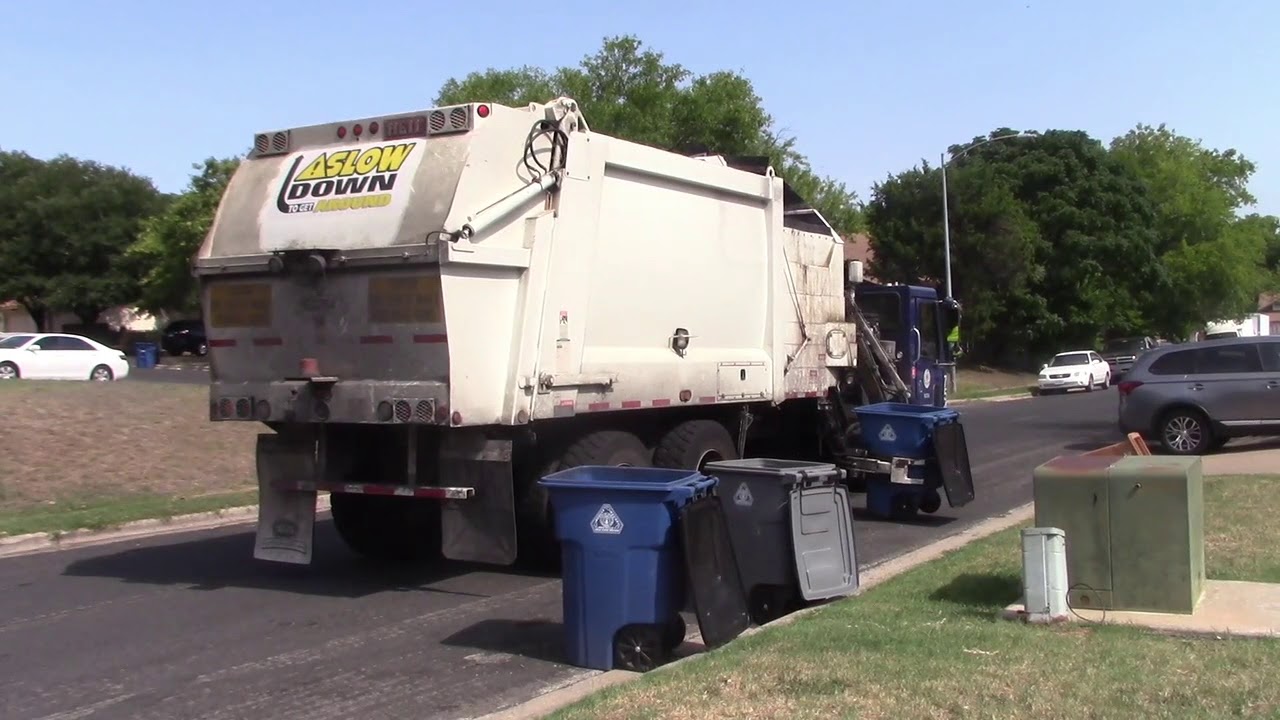 Austin Resource Recovery Heil Python/CCC - YouTube