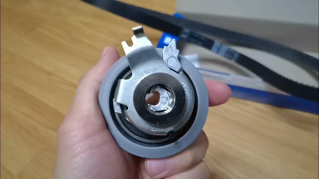 SKF VKMA01280 - Комплект ремня ГРМ - YouTube