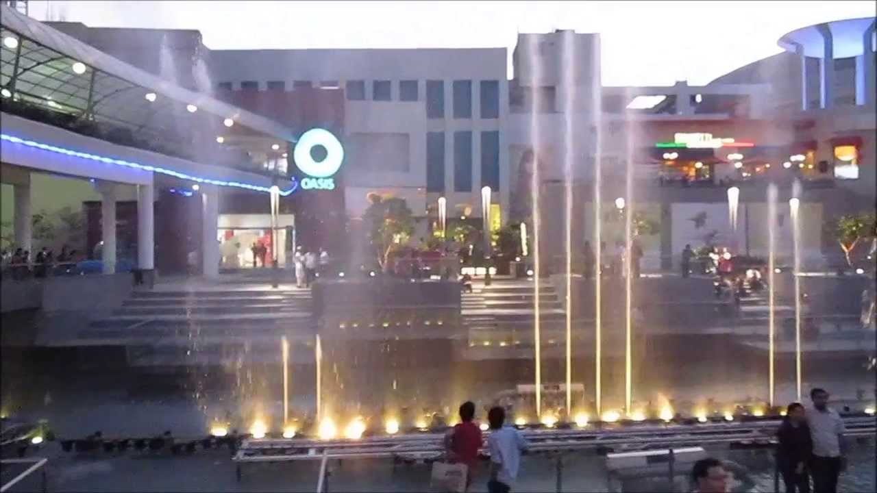 Amanora Town centre amazing fountain show just BEUTIFUL - YouTube