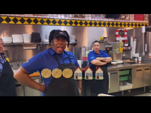 These Waffle House Workers Wild ASF (Pt: 1) - YouTube