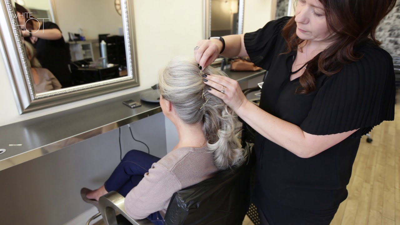 How to do a 'French Pleat' - YouTube