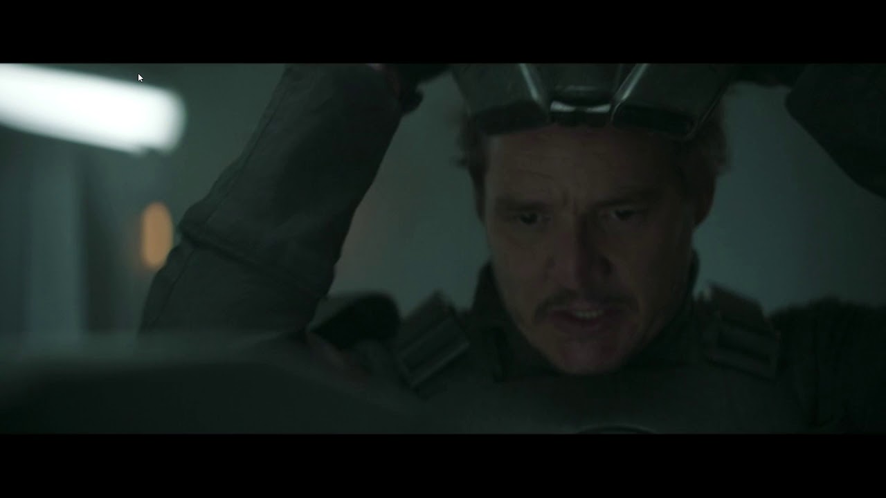 Mando takes his helmet off full scene - YouTube