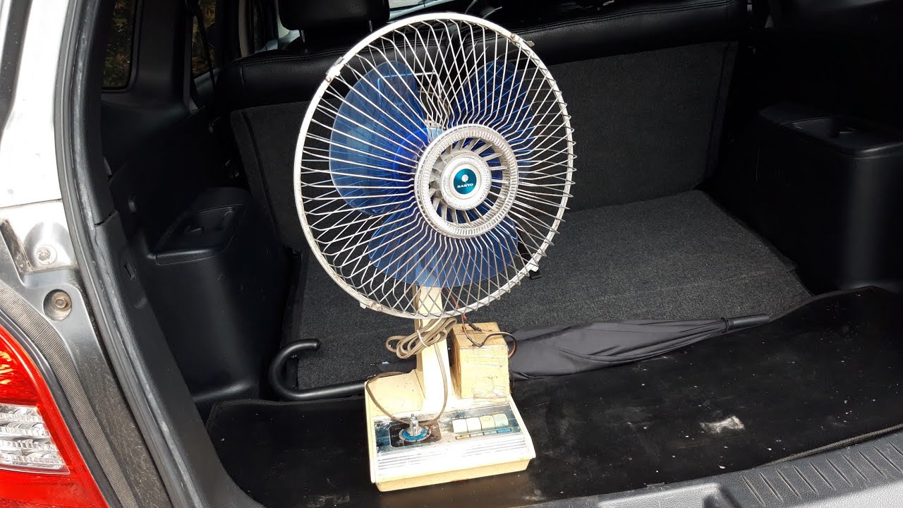 [New Acquisition (June 11th 2020)] 1970's Sanyo 12" Oscillating Desk ...