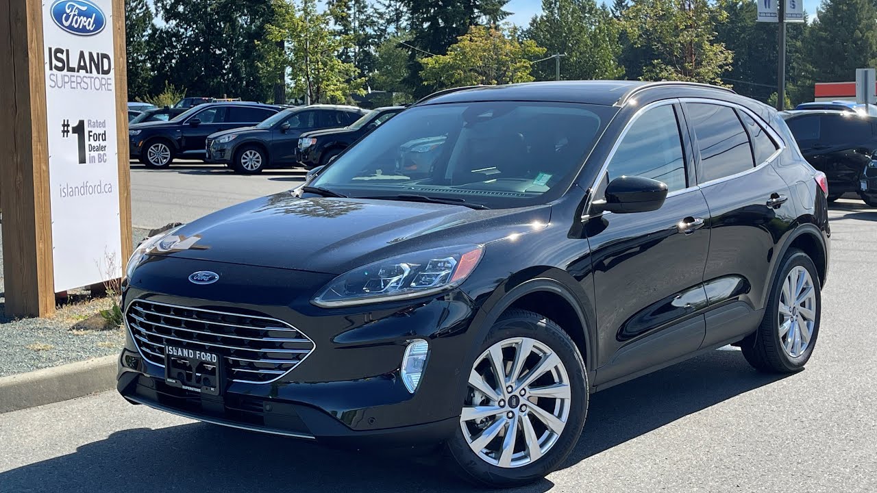 2021 Ford Escape Titanium + Panoramic Moonroof, NAV, AWD Review ...