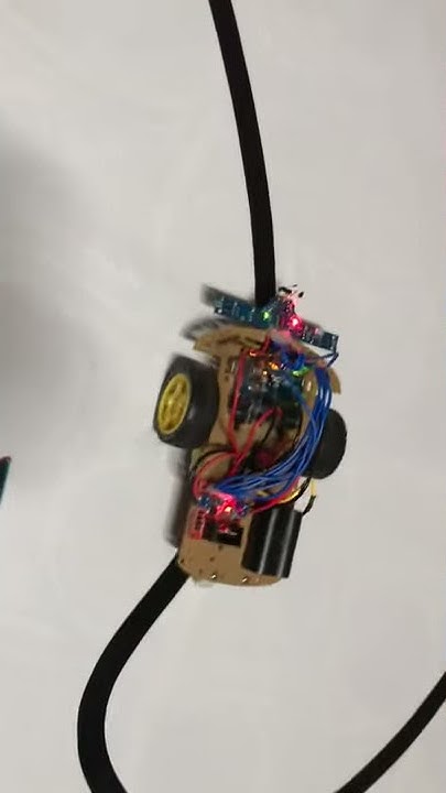 Line Tracing Robot using 5 Channel Line Tracing Sensor and Arduino Uno #Shorts #Arduino - YouTube