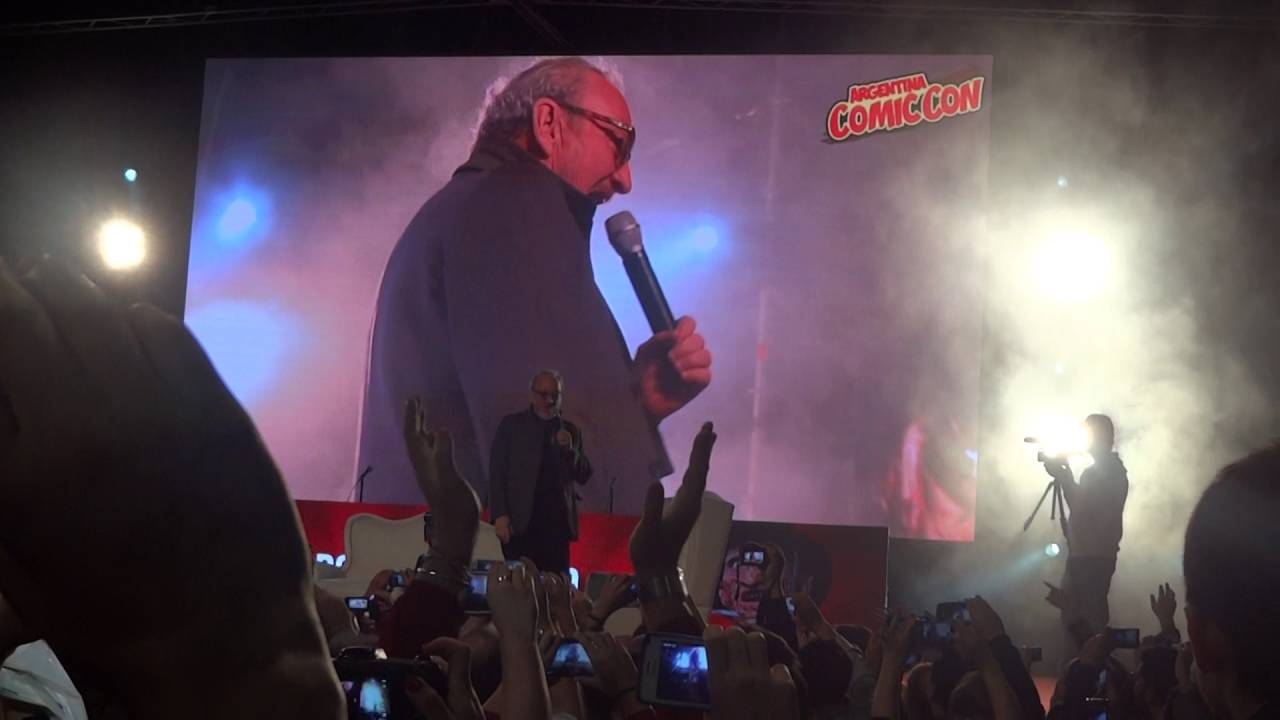 Robert Englund - Argentina COMIC-CON 2016 - YouTube