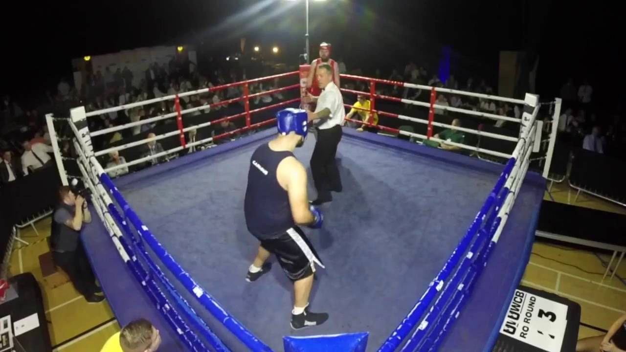 Ultra White Collar Boxing Stevenage | Fight 5 - YouTube