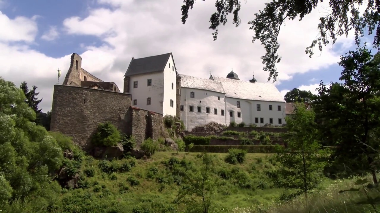 Schloss Lauenstein / Lauenstein Castle - YouTube