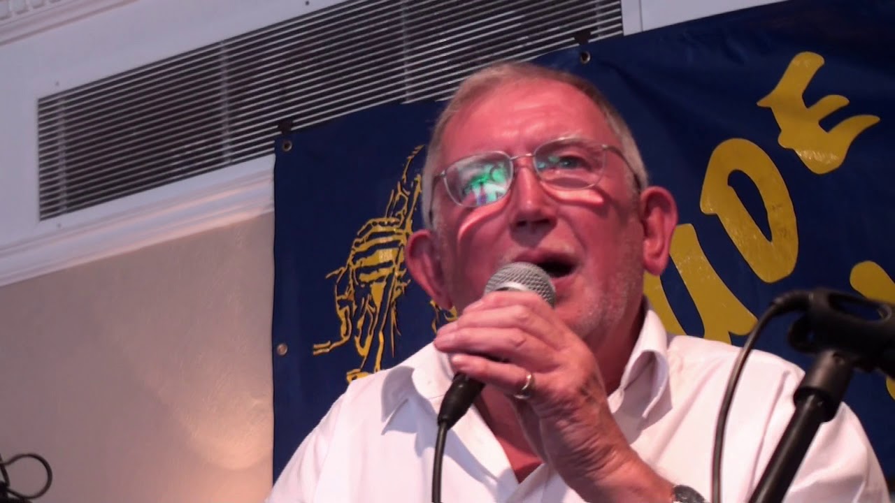 #2 John Shillito’s Jazz Band at Bude 2014 - YouTube