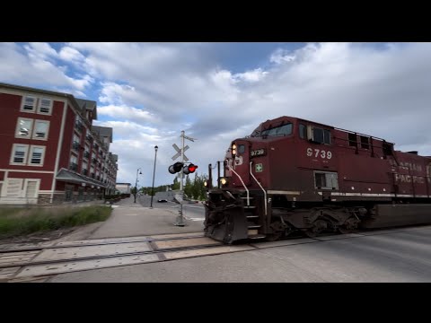 CP 9739 leading CPKC northbound 200 train - YouTube
