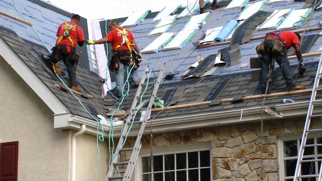 CertainTeed's Designing with Shingles: Choosing a Contractor - YouTube