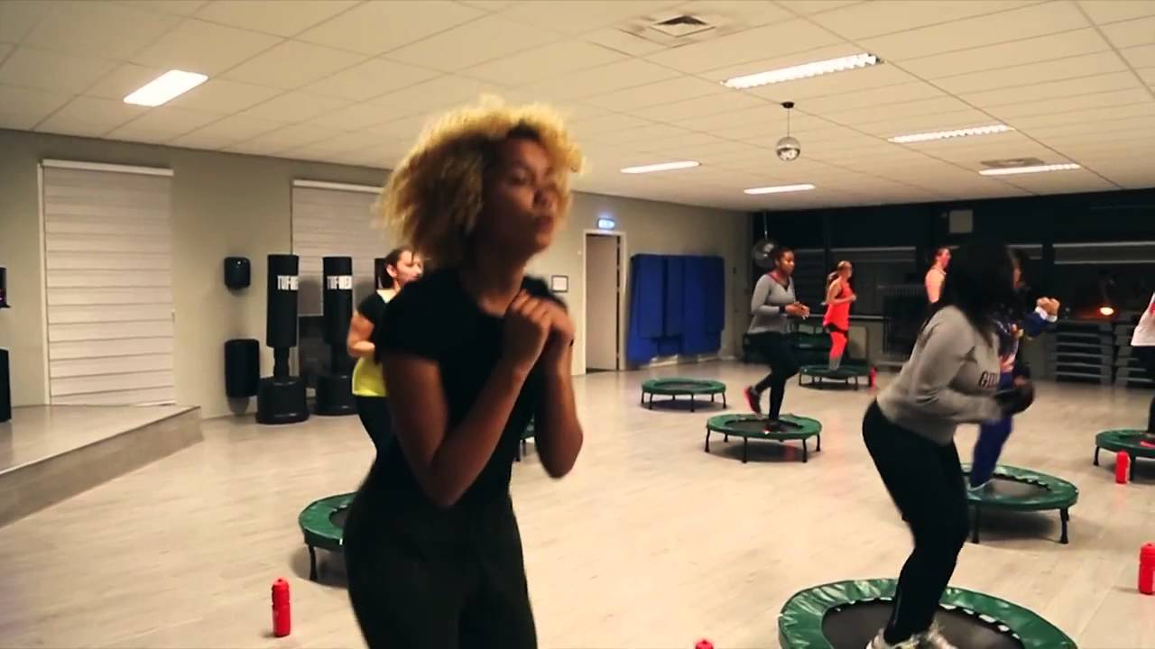 Sport & Fitness Center Almere, The bounce + steps - YouTube