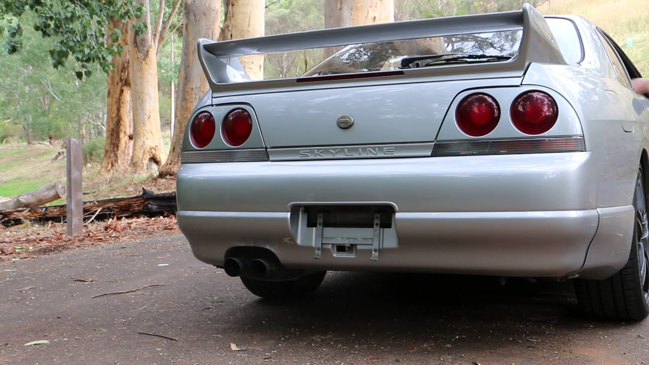 R33 GTST Stock Exhaust - YouTube