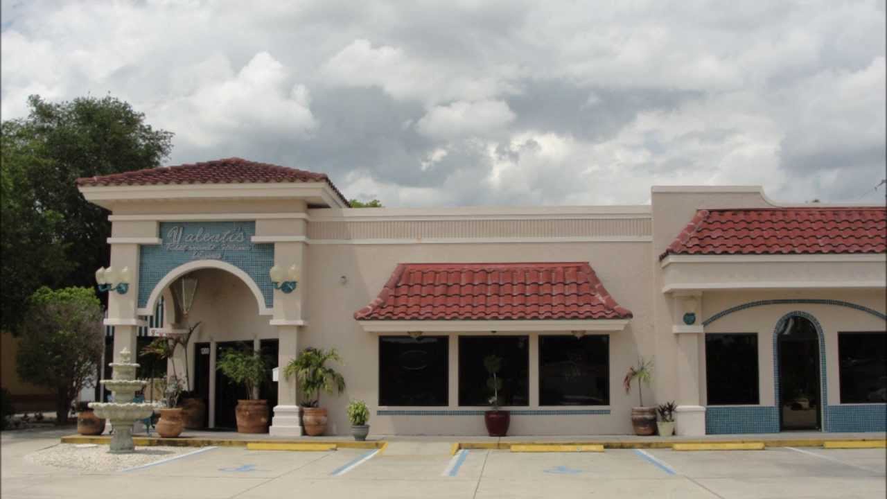 Valenti's Restaurant, Venice Florida - YouTube