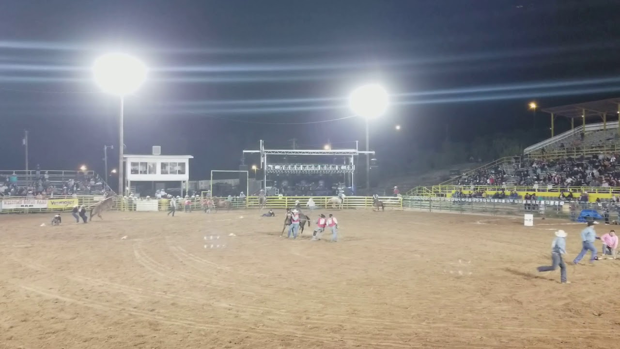 TEAM HACEESA WILD HORSE RACE WINDOW ROCK FAIR 2018 - YouTube