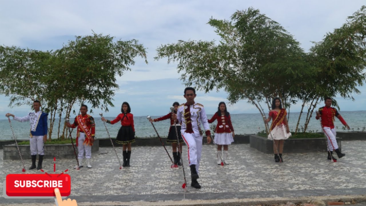 Perayaan Natal dan Atraksi Marching Band Perguruan Pembda Nias - YouTube