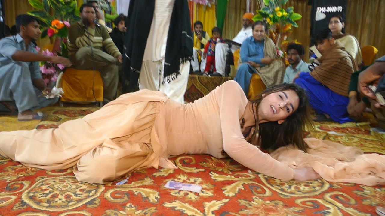 Chanda Pyari | Dil Ka Kya Karin Sahab | Raja Studio - YouTube