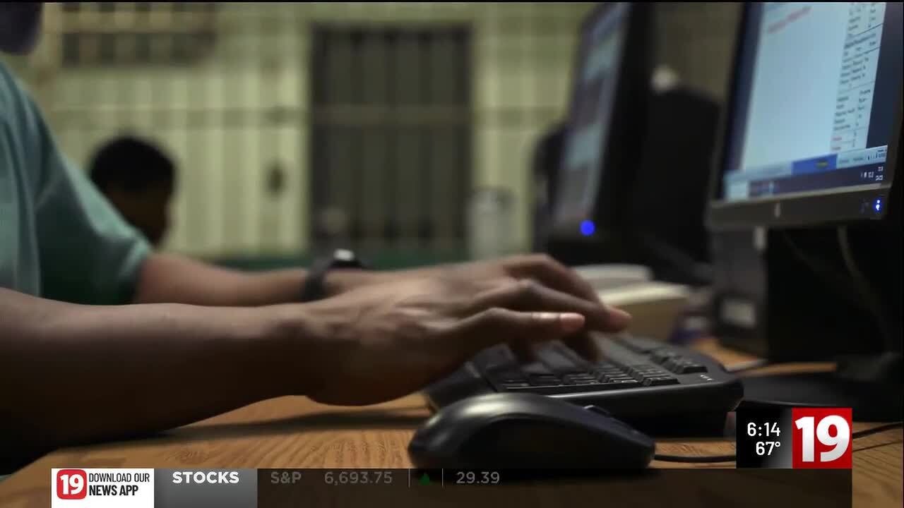 Lorain County deputies using new weapon to terminate toxic ‘bug-drug’ - YouTube