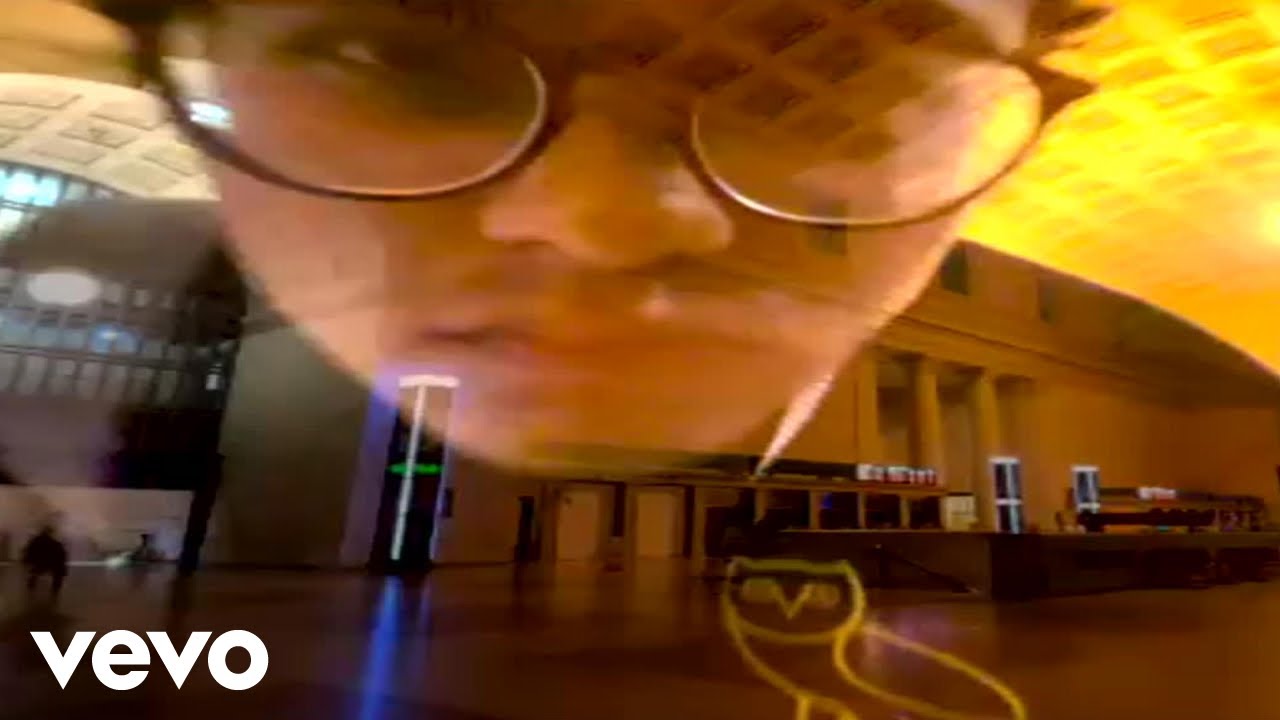 Avinaash - Man of the Year - YouTube