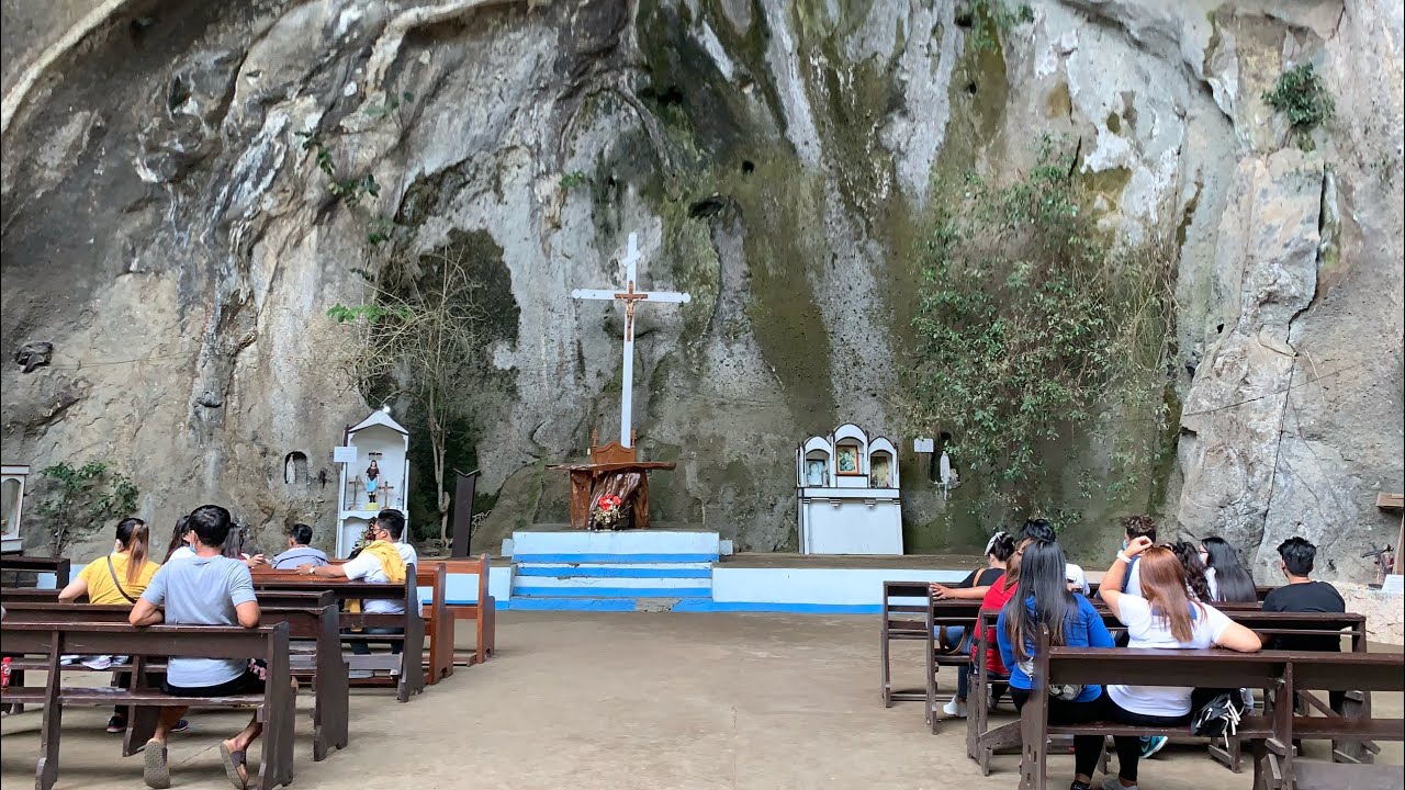 Simbahang Bato | Laurel Batangas | Anneib TV - YouTube