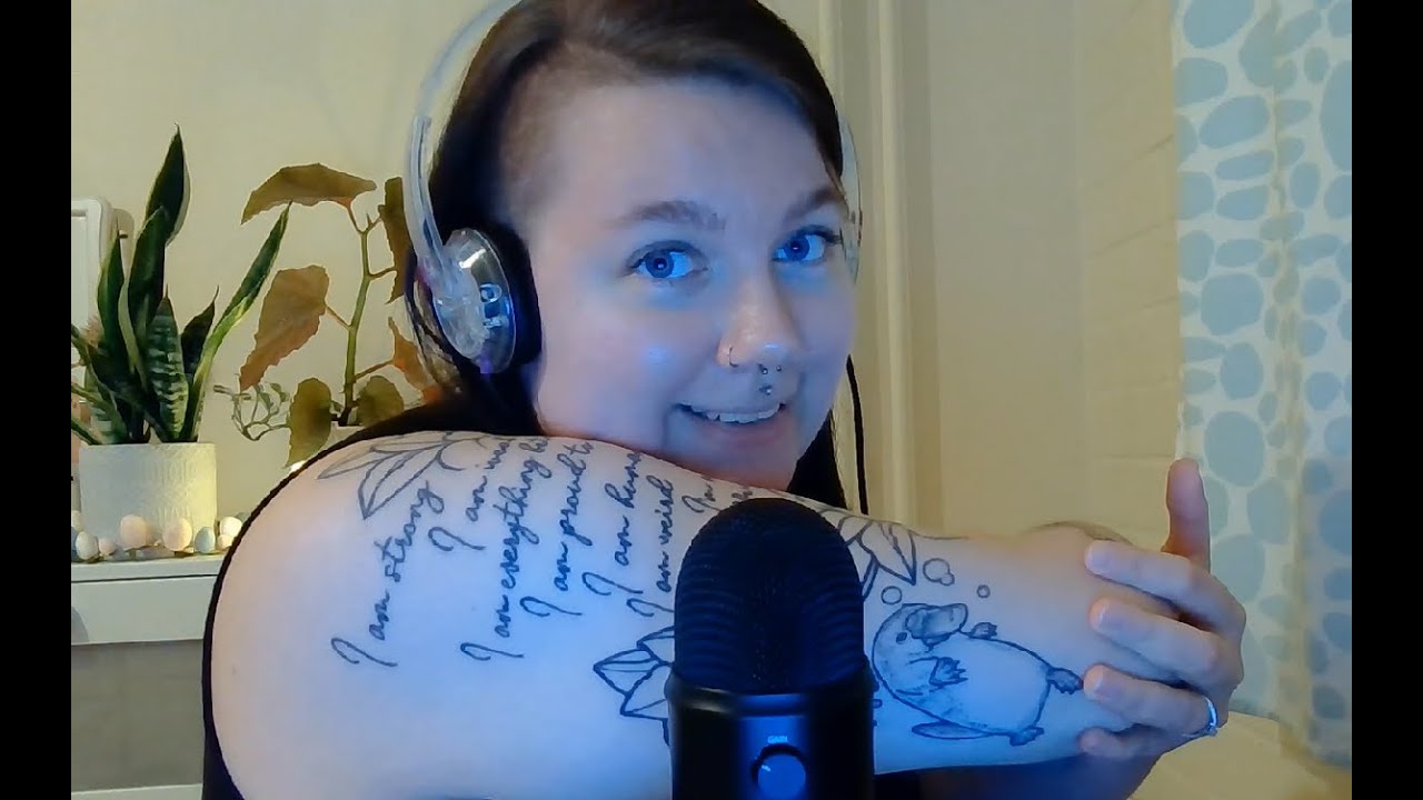 ASMR SUOMI - MUN TATUOINNIT JA LÄVISTYKSET - YouTube