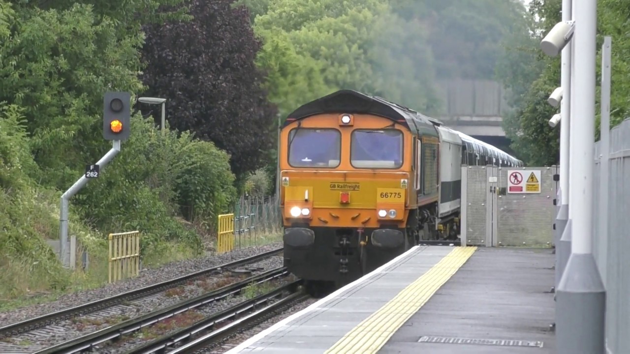 FIRST FULL LIVERY SWR 701 - 66775 + 701004 + 66745 at Egham 30.06.20 ...