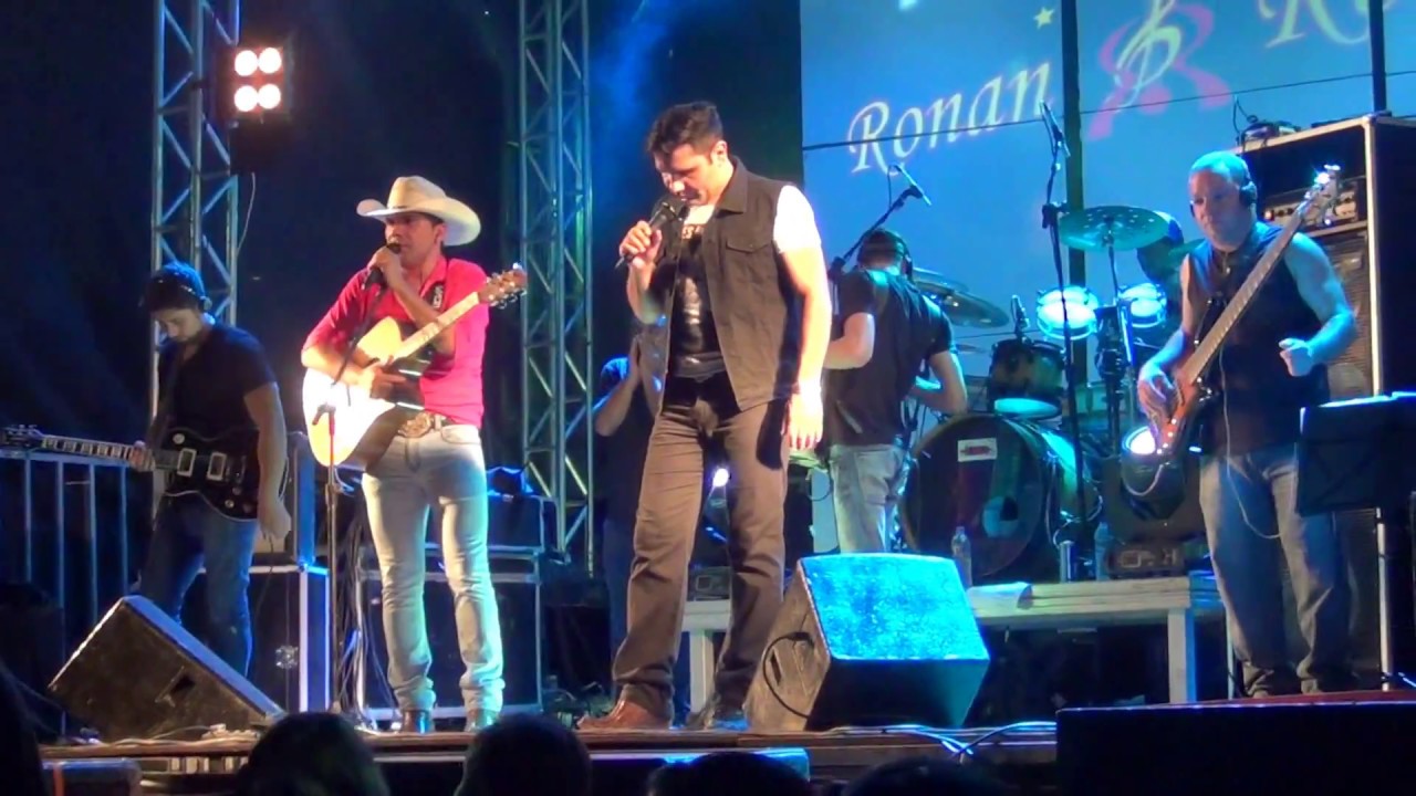 Ronan & Roney faz show ao vivo e é o maior sucesso - YouTube