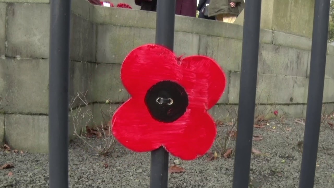 Dewsbury Remembrance Parade 10 11 19 - YouTube