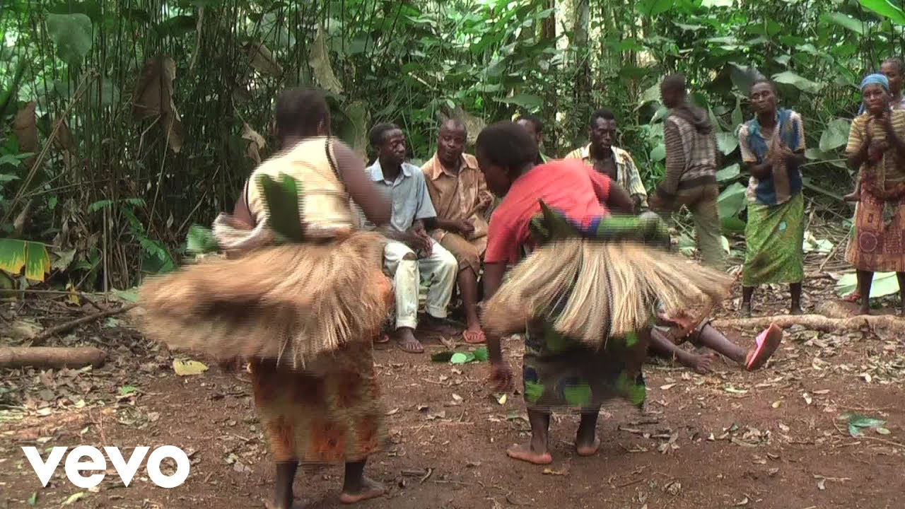 Orchestre Baka Gbiné - Yelli Dance - YouTube