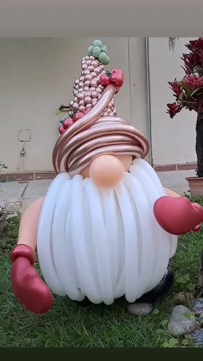 Gnomo navidad con globos - YouTube