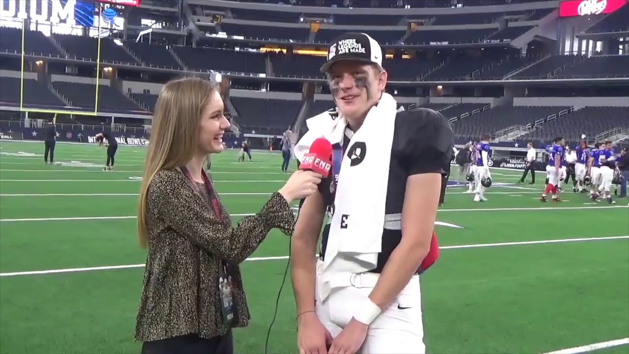 Team USA 19U/ Iowa Quarterback Signee Deuce Hogan - YouTube