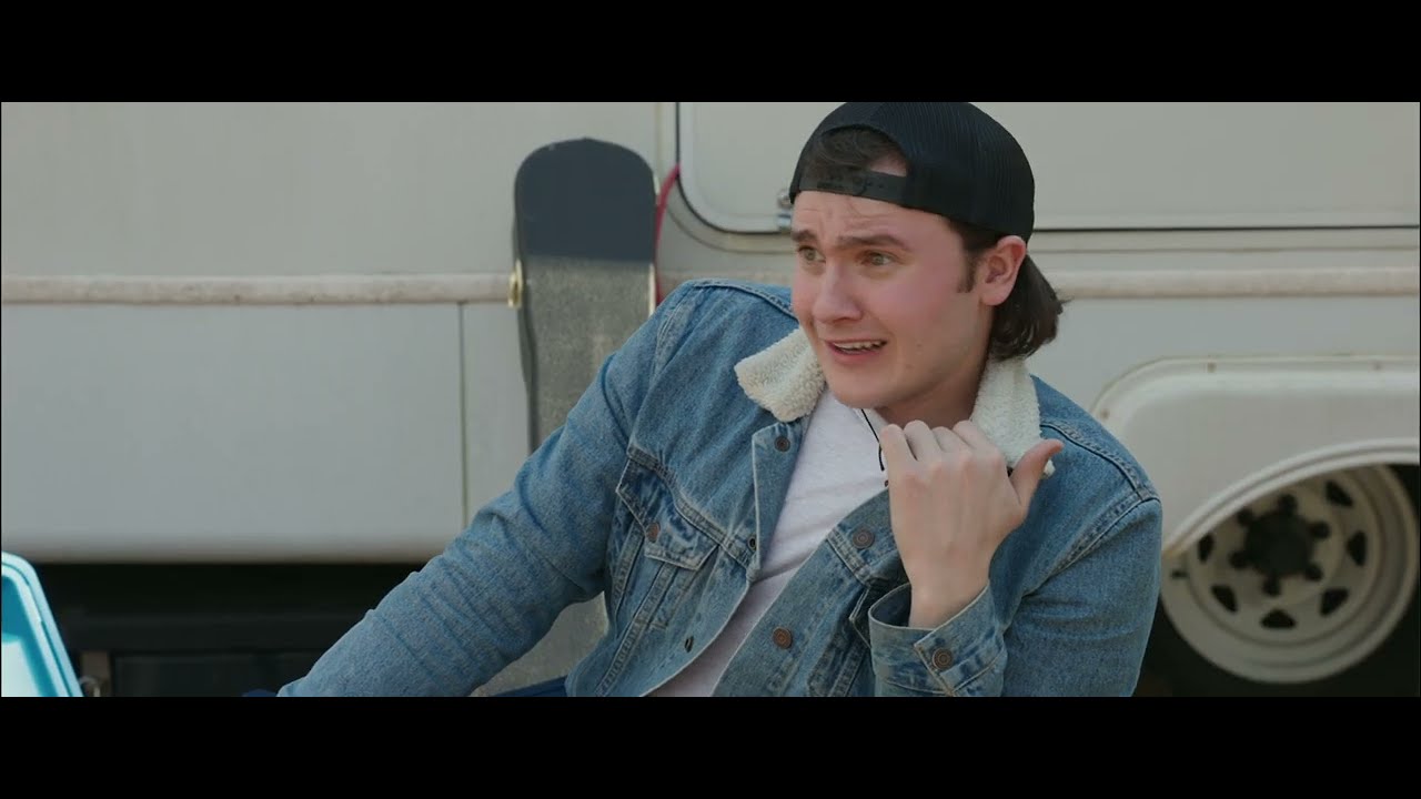 THOMAS MAC - "I Love My Truck" - (Official Music Video) Chords - Chordify