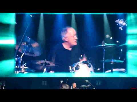 Foot Tapper By The Shadows - YouTube