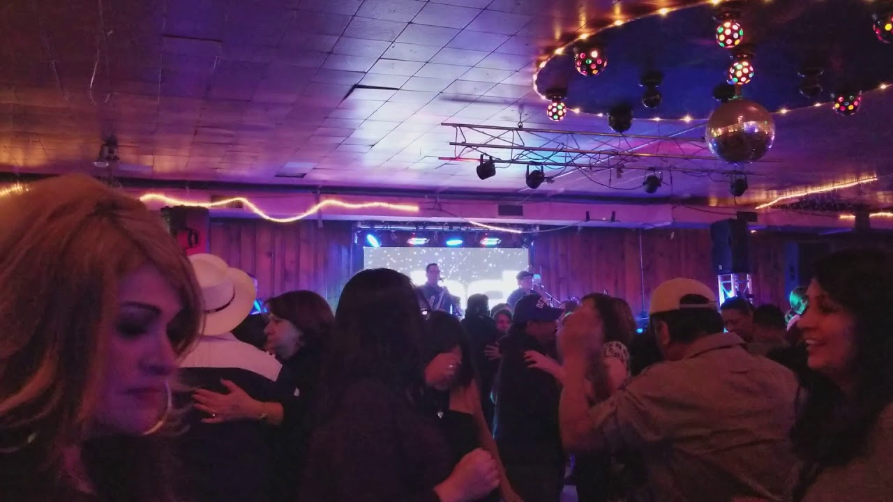 Grupo Illusion @The Blue Diamond Lounge - YouTube