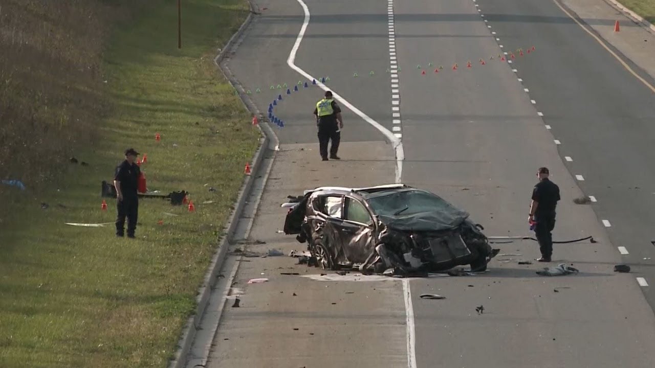 1 teen dead, 2 in hospital after multi-vehicle crash on Hamilton’s Linc ...
