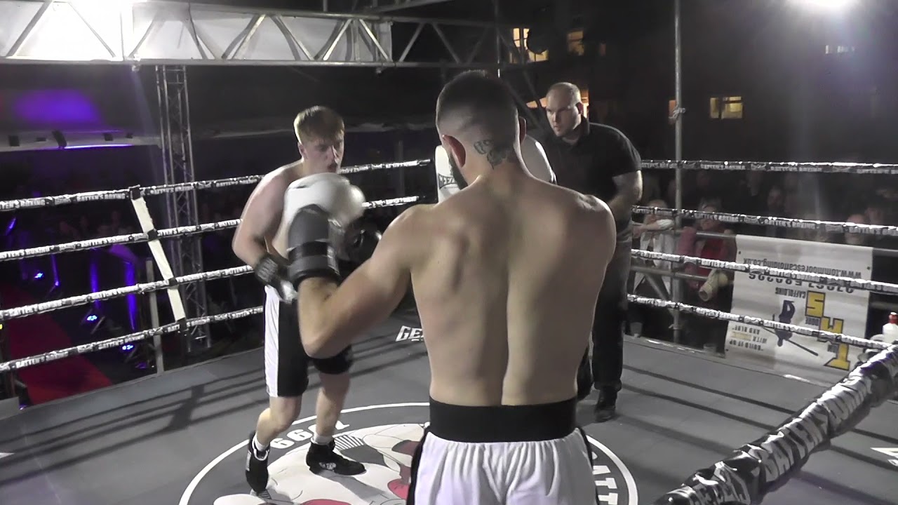 Didcot Boxing Academy Mayhem at the Marlborough Bout 11 Aaron Rennie Vs ...