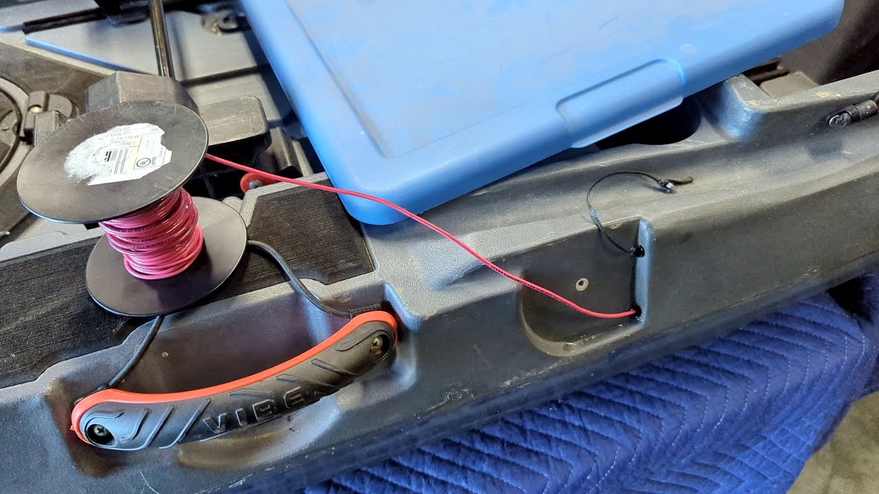 Vibe Shearwater 125 Kayak rudder cable threading for steering knob ...