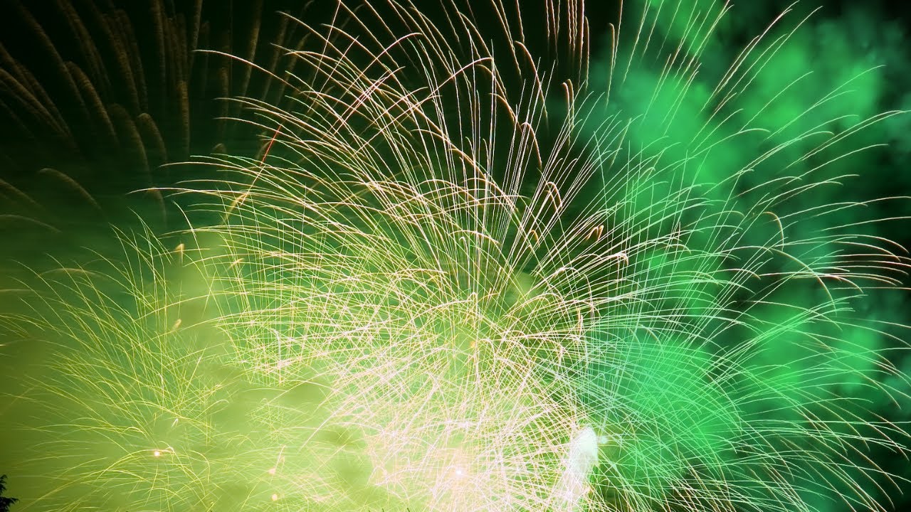 Wild firework show 2022 - YouTube