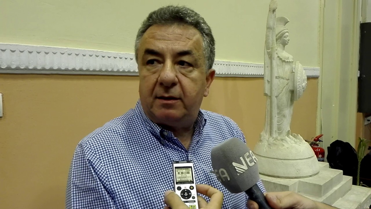 ΣΤΑΥΡΟΣ ΑΡΝΑΟΥΤΑΚΗΣ=ΠΕΡΙΦΕΡΕΙΑΡΧΗΣ ΚΡΗΤΗΣ 2 - YouTube