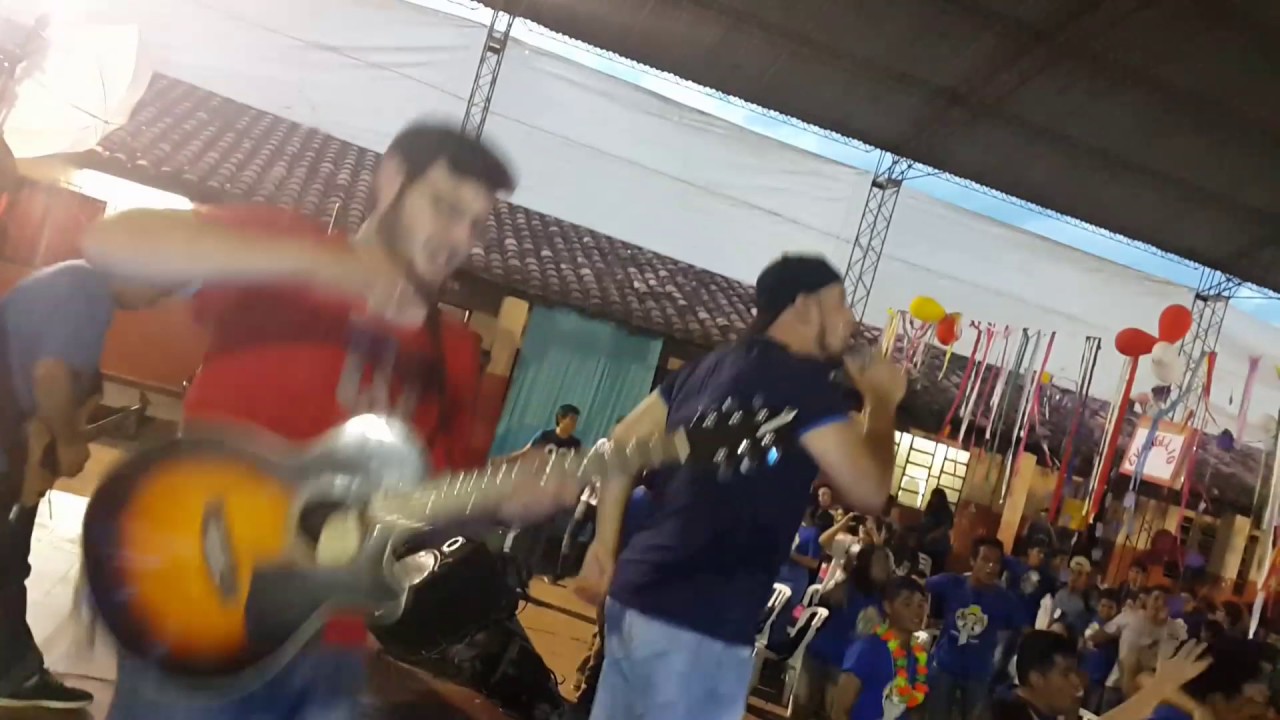 Heme Aquí - Alcides Nuñez (en vivo) - YouTube