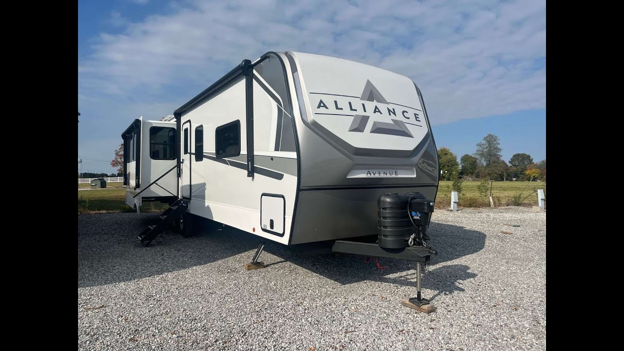 2025 332RL Avenue TT by Alliance - YouTube