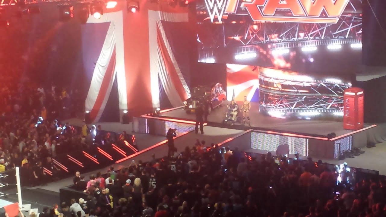 Alberto Del Rio Zeb Coulter WWE Raw Live TV Show @ Manchester Arena ...