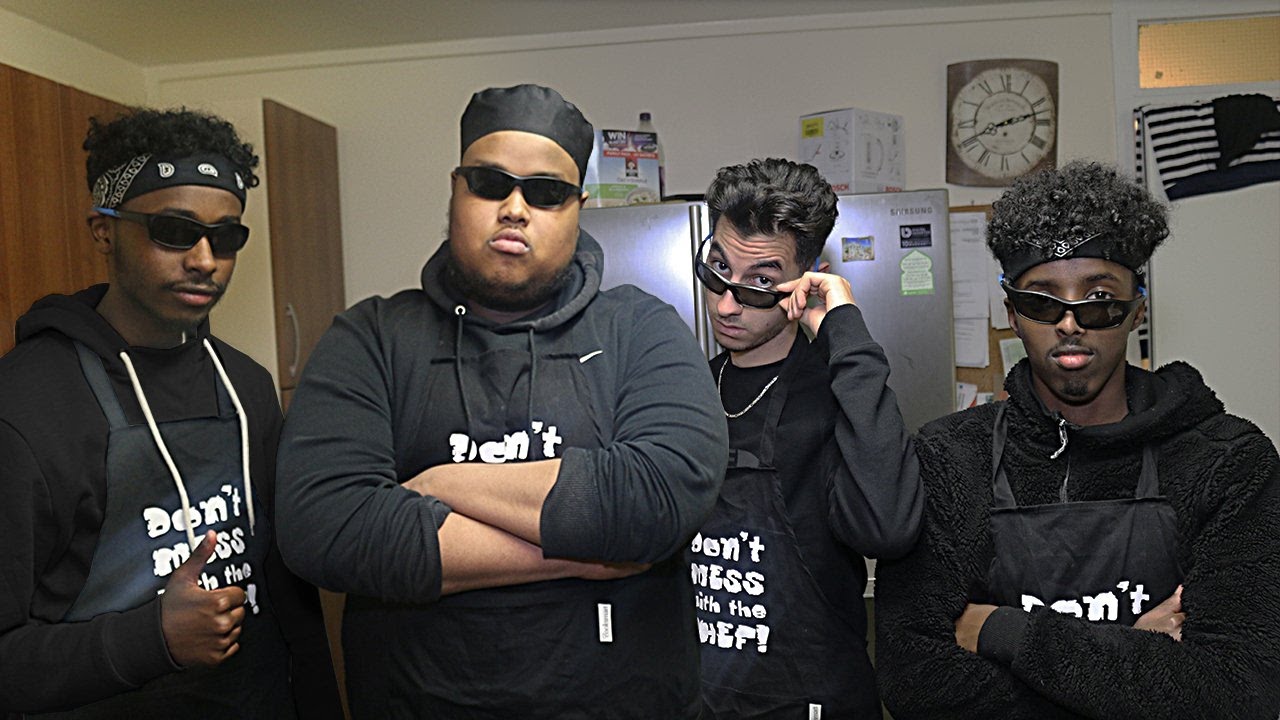 COOKING WITH CHUNKZ ft MANDM - HOW TO MAKE PANCAKES - YouTube